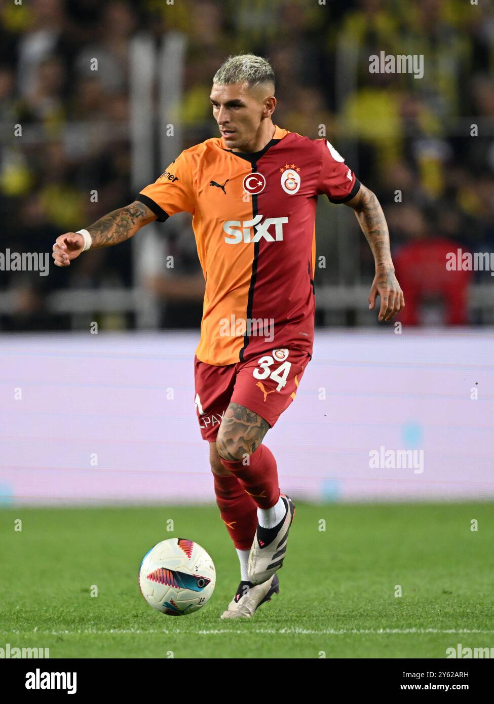 ISTANBUL - Lucas Torreira of Galatasaray SK during the Turkish Superlig ...