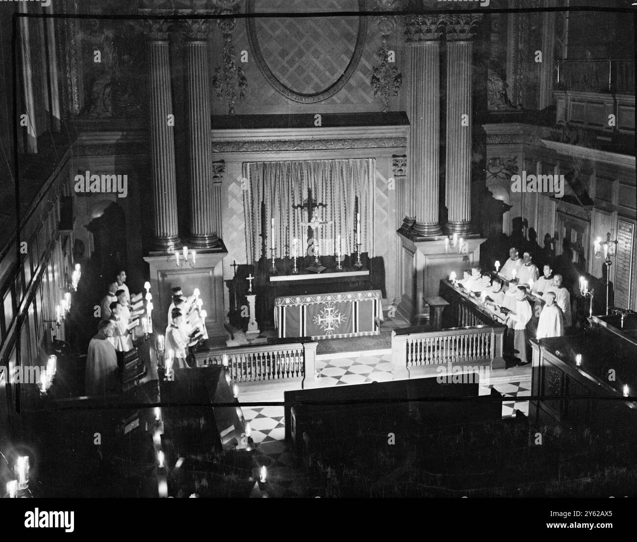Court chaplain rev Black and White Stock Photos & Images - Alamy