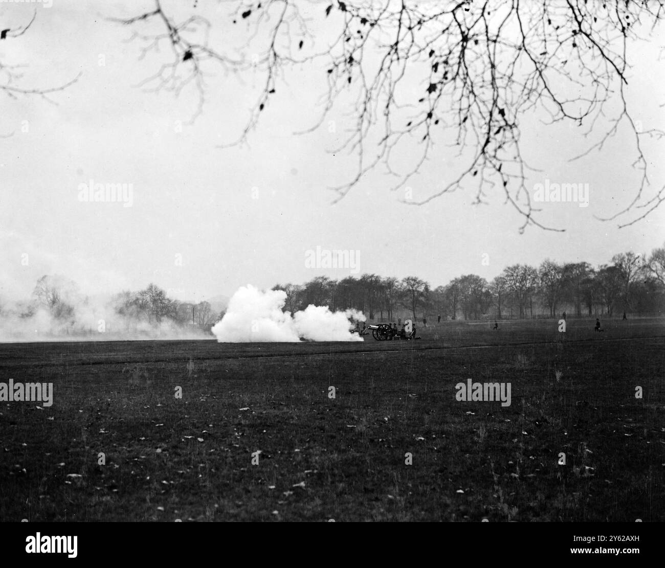16 december 1947 Black and White Stock Photos & Images - Alamy