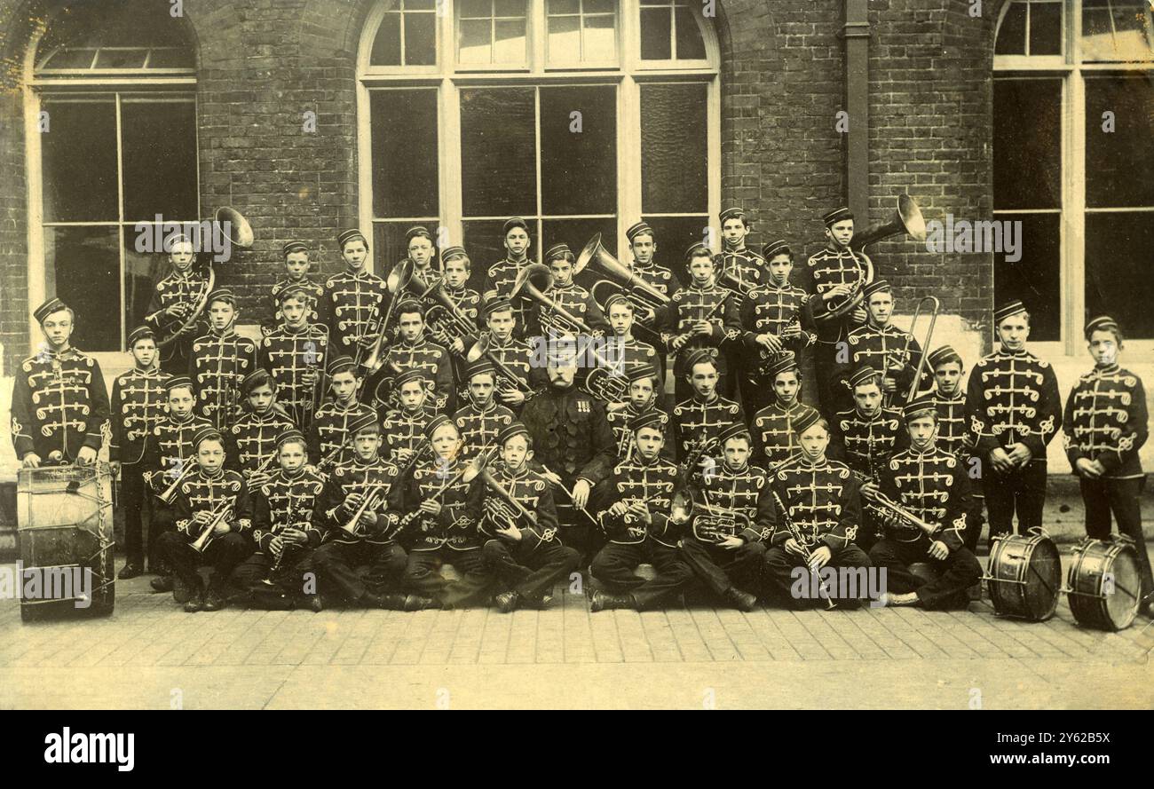 ARCHIVE BOX 20 ARC 0567 Reference: 003431 STEPNEY BOYS HOME BAND ...