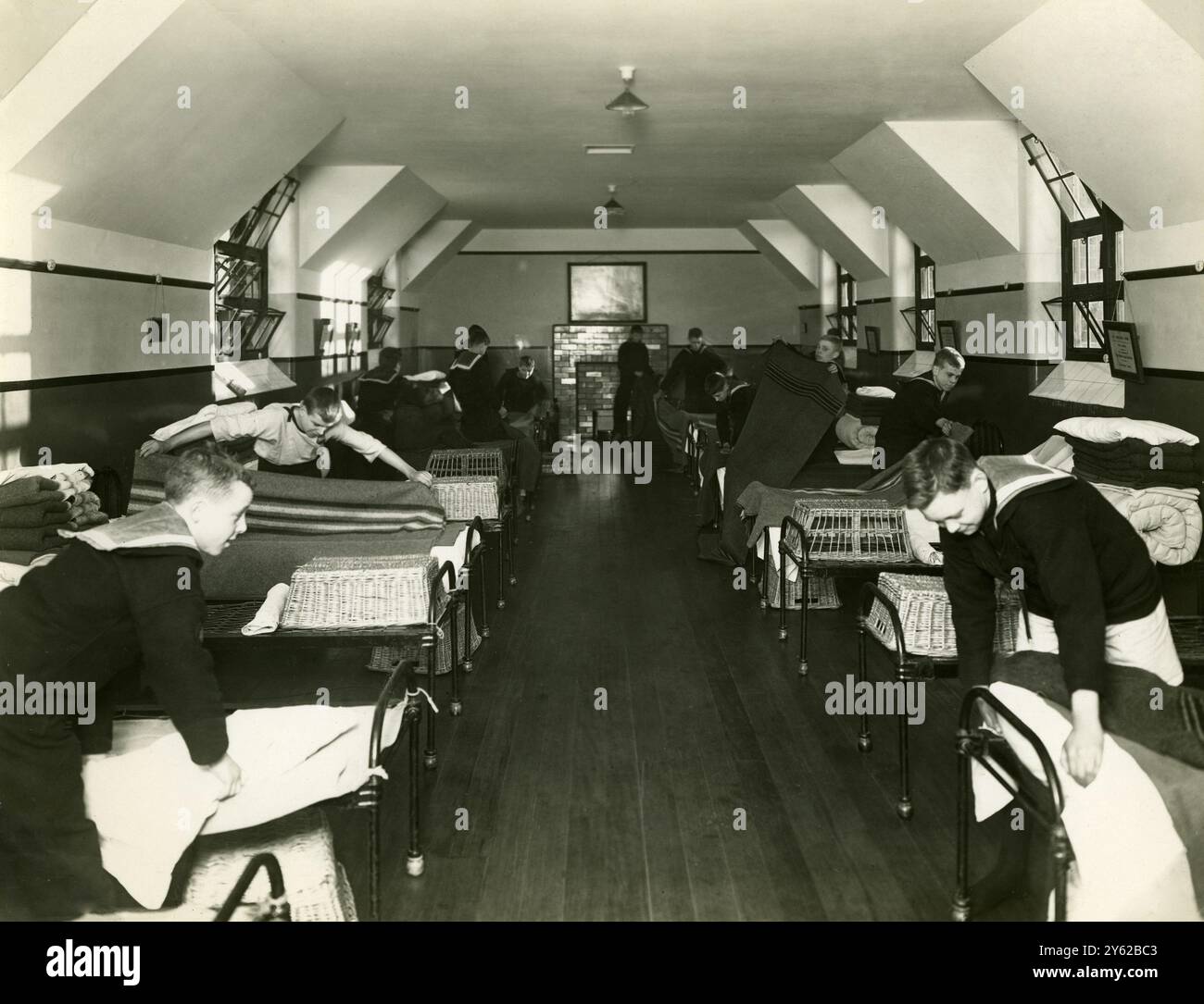 Boarding school dormitory england hi-res stock photography and images ...