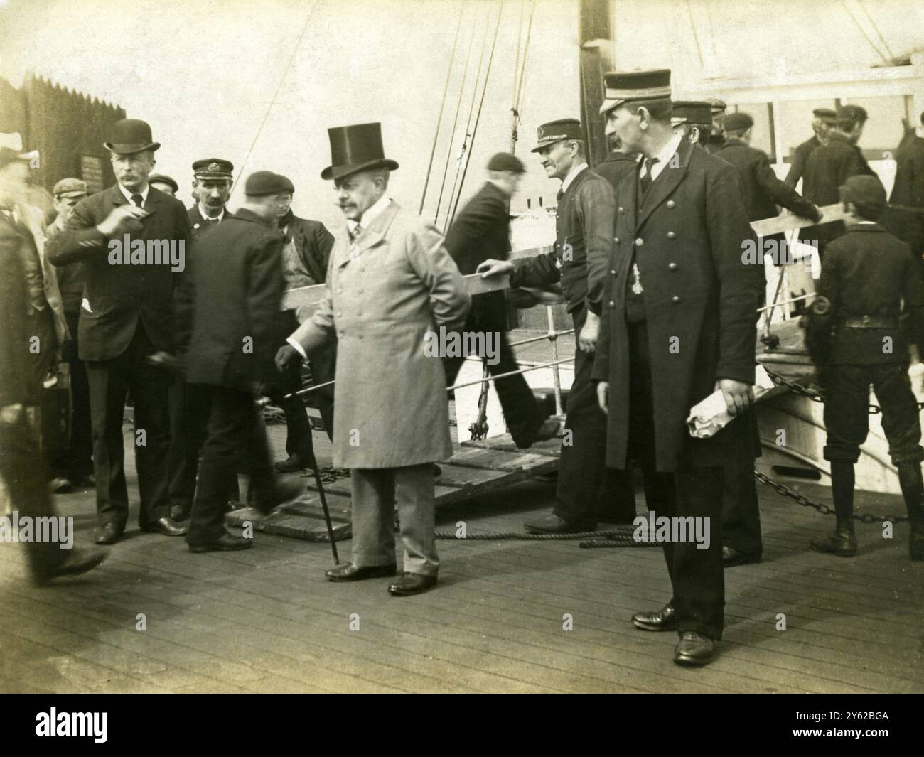 Thomas John Barnardo (4 July 1845 - 19 September 1905), Irish ...