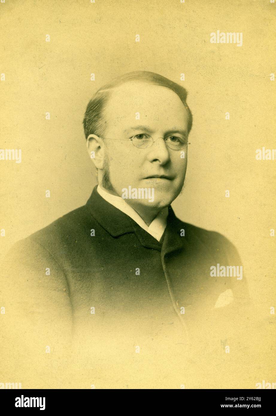 ARCHIVE BOX 2 ARC 0043 D140 Reference: 001340 DR BARNARDO.PORTRAIT DATE ...