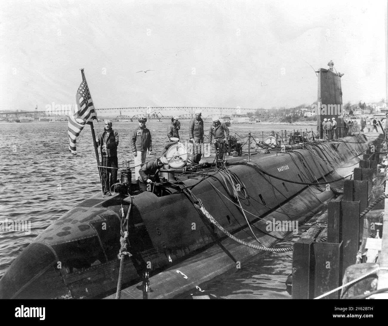 GROTON, CONNI. NEWSMEN VISIT USS NAUTILUS THE WORLDS FIRST ATOMIC ...