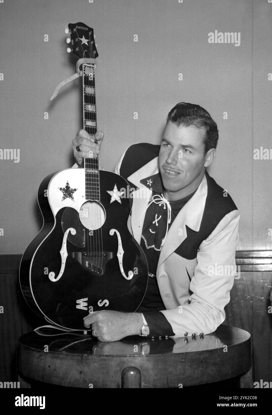Slim whitman 1956 hi-res stock photography and images - Alamy