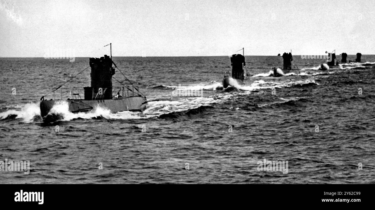 U-boats at exercises: submarines of the Weddigen flotilla named after ...