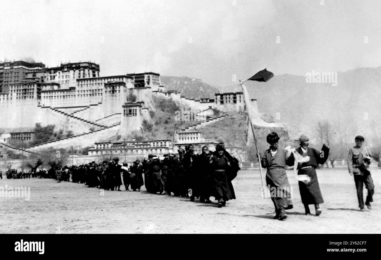 Tibetans Surrender in Lhasa Tibetans file out of the Potala Palace ...