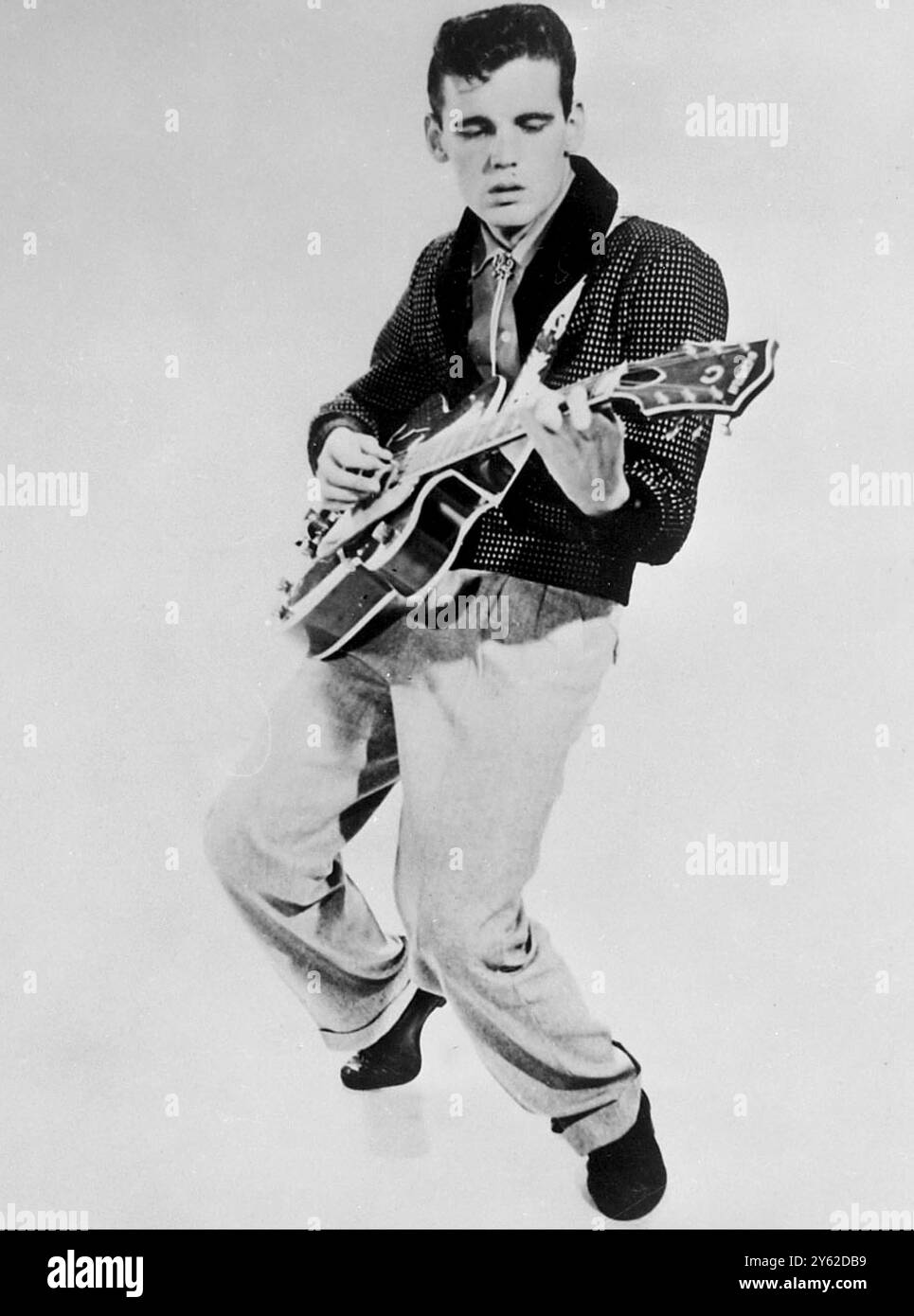 Duane Eddy playing his guitar 25th June 1959 Stock Photo - Alamy