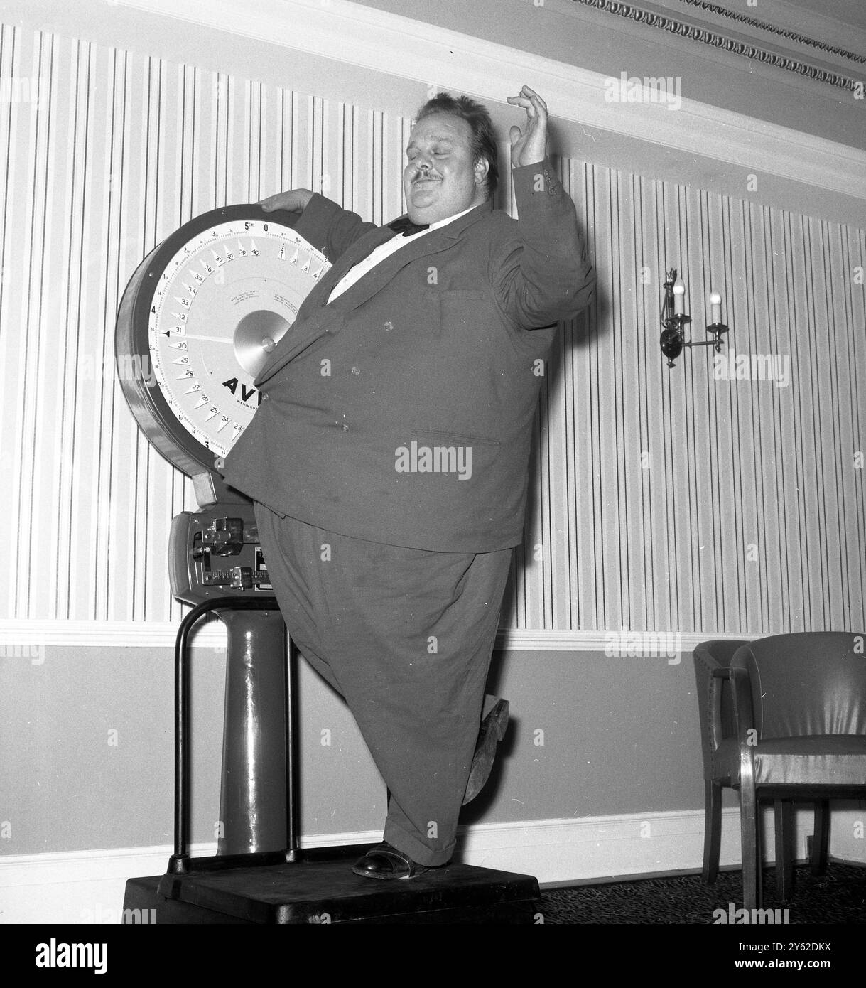 Big bellie hi-res stock photography and images - Alamy