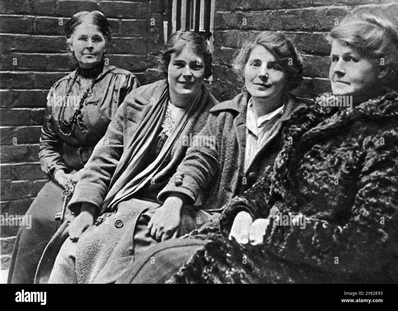 David winnie Black and White Stock Photos & Images - Alamy