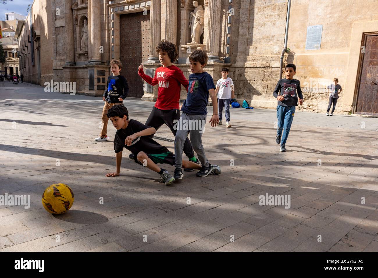 Soccer spain children playing hi-res stock photography and images - Alamy