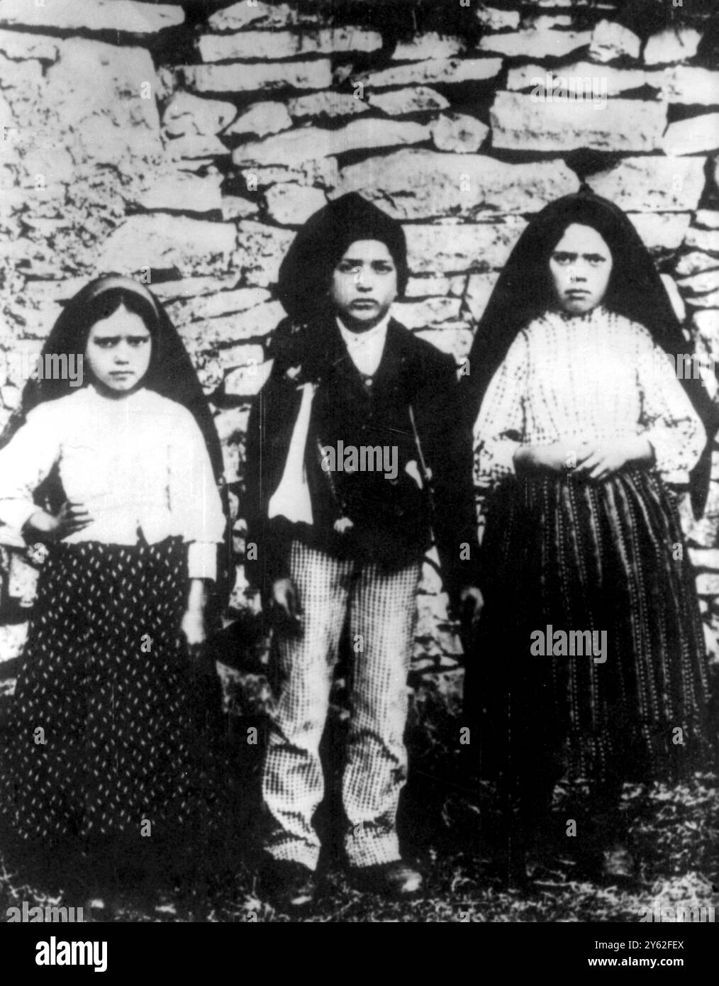 Fatima portugal 1917 hi-res stock photography and images - Alamy