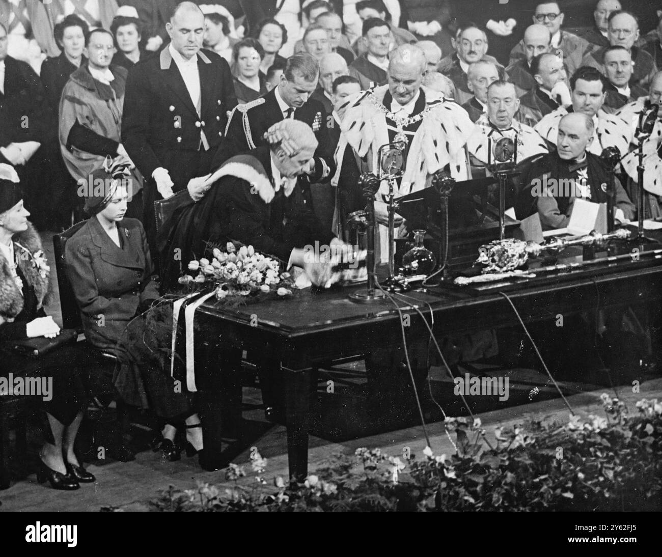 Watches chain Black and White Stock Photos & Images - Alamy