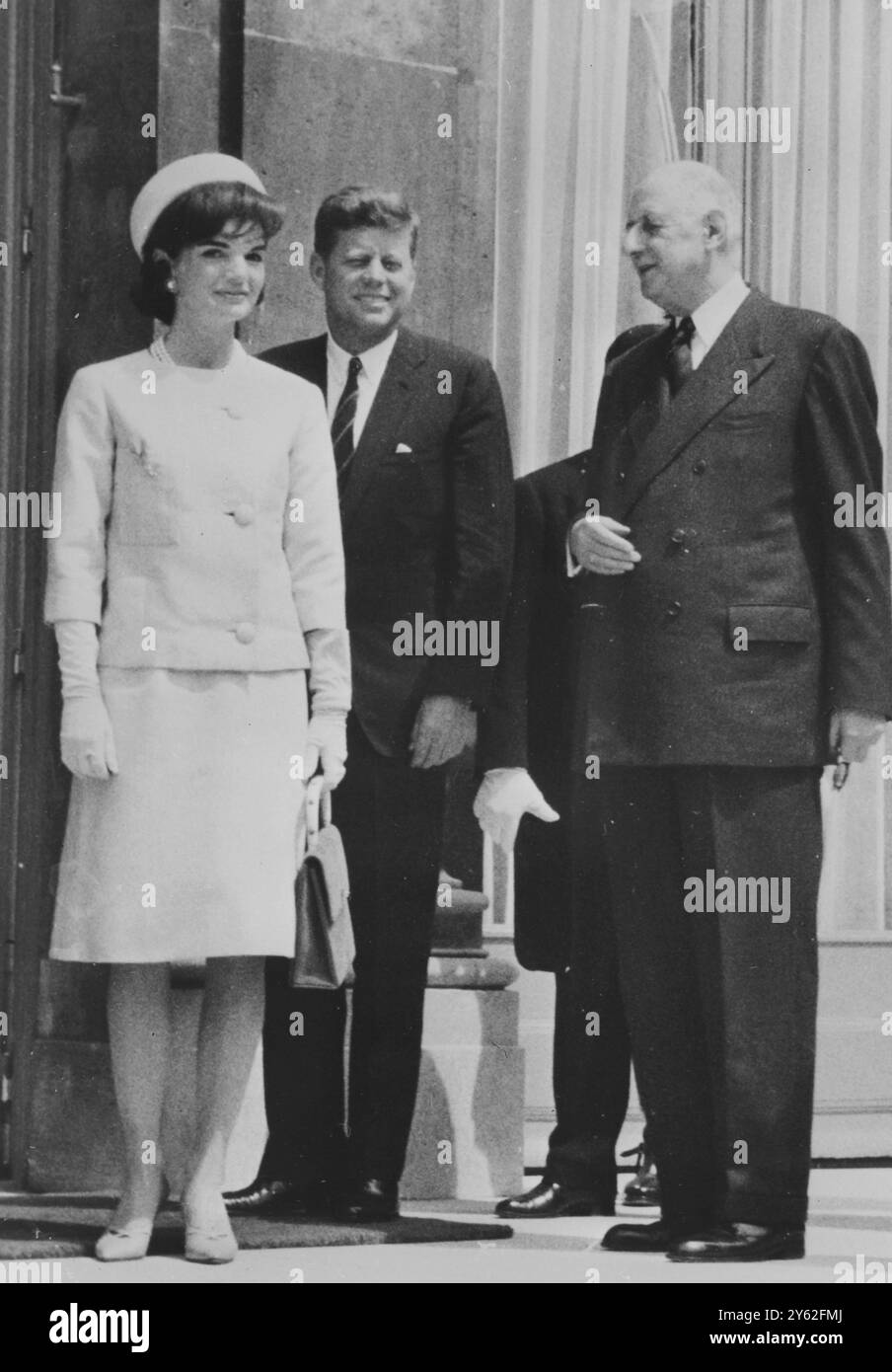 US PRESIDENT JOHN F KENNEDY WITH WIFE JACQUELINE AND FRENCH PRESIDENT ...