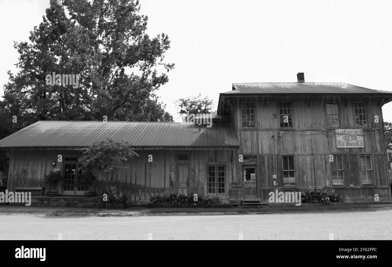 The Little Big Store, former railroad depot in Raymond, Mississippi ...