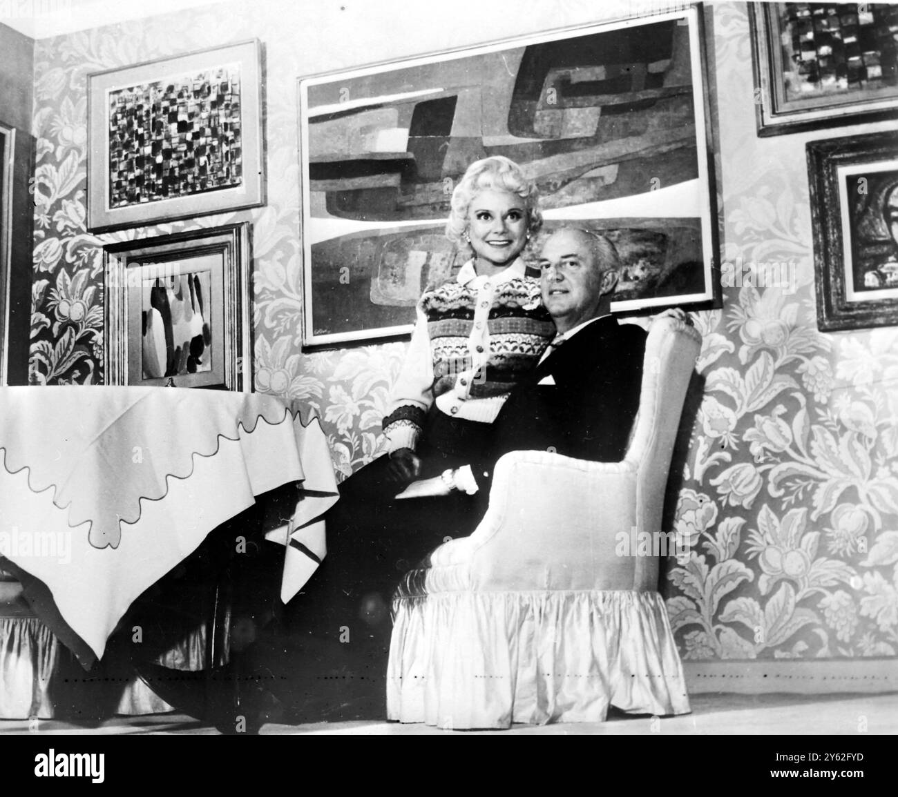 HENIE SONJA HUSBAND ONSTAD NIELS OSLO / 14 NOVEMBER 1960 Stock Photo ...