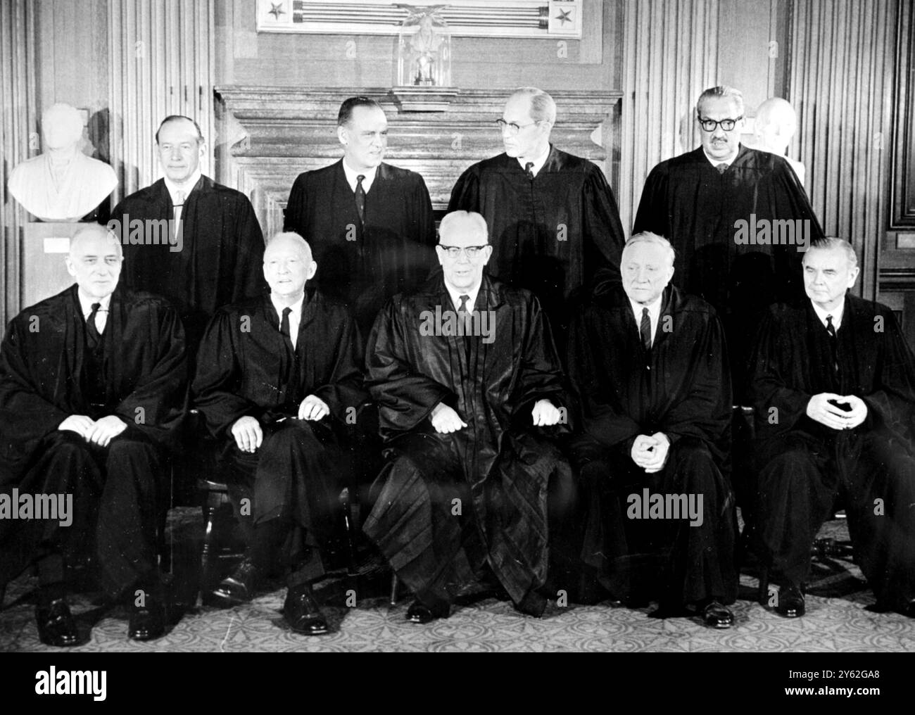 Washington, D.C.: The United States Supreme Court poses October 23rd ...