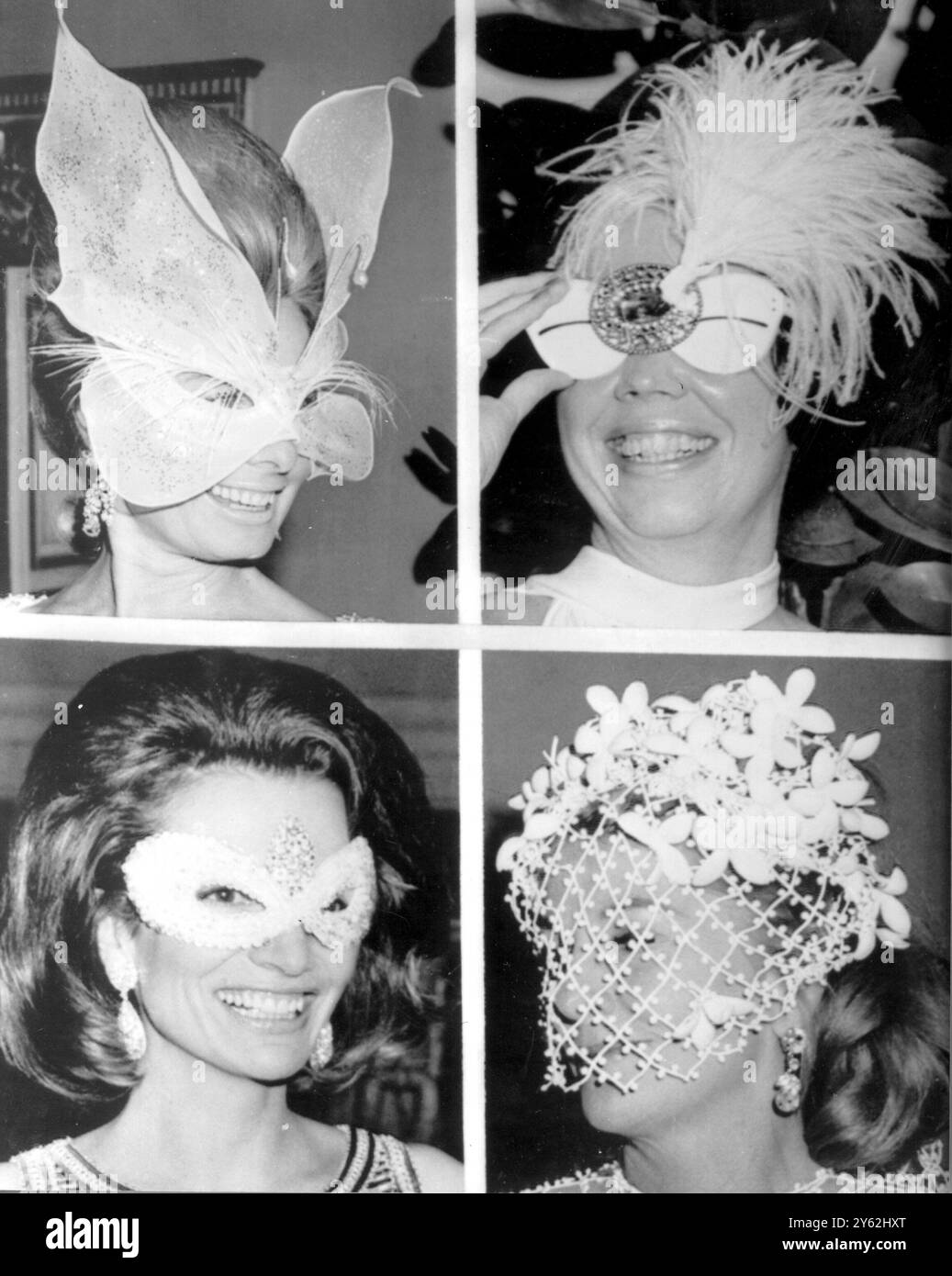 Masked ball party hi-res stock photography and images - Alamy
