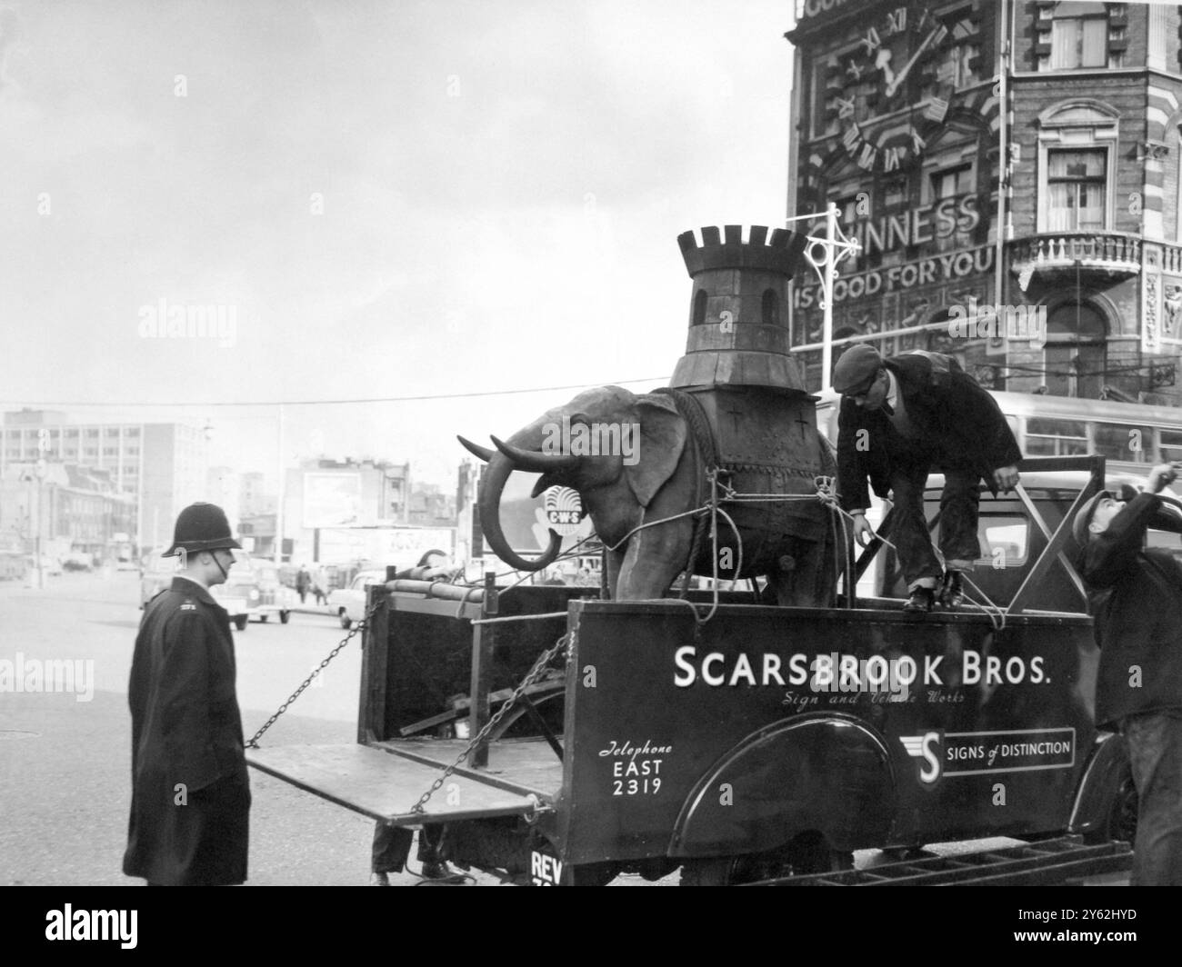 Removal of Elephant and Castle sign, prior to demolition of the ...