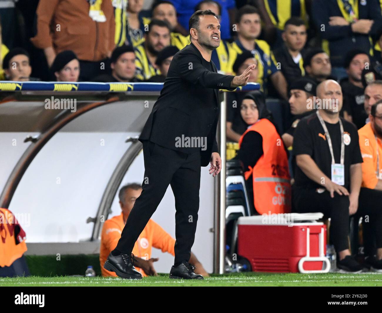 ISTANBUL - Galatasaray SK coach Okan Buruk during the Turkish Superlig ...