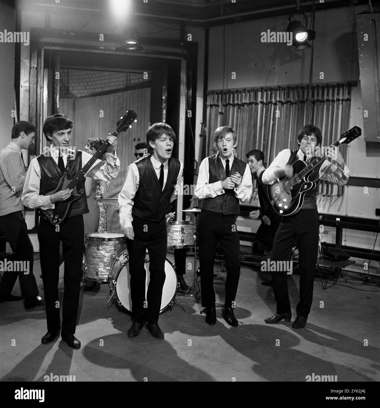 1960s band in studio hi-res stock photography and images - Alamy