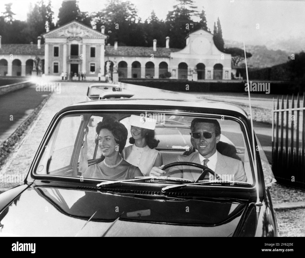 Lord snowdon hi-res stock photography and images - Alamy
