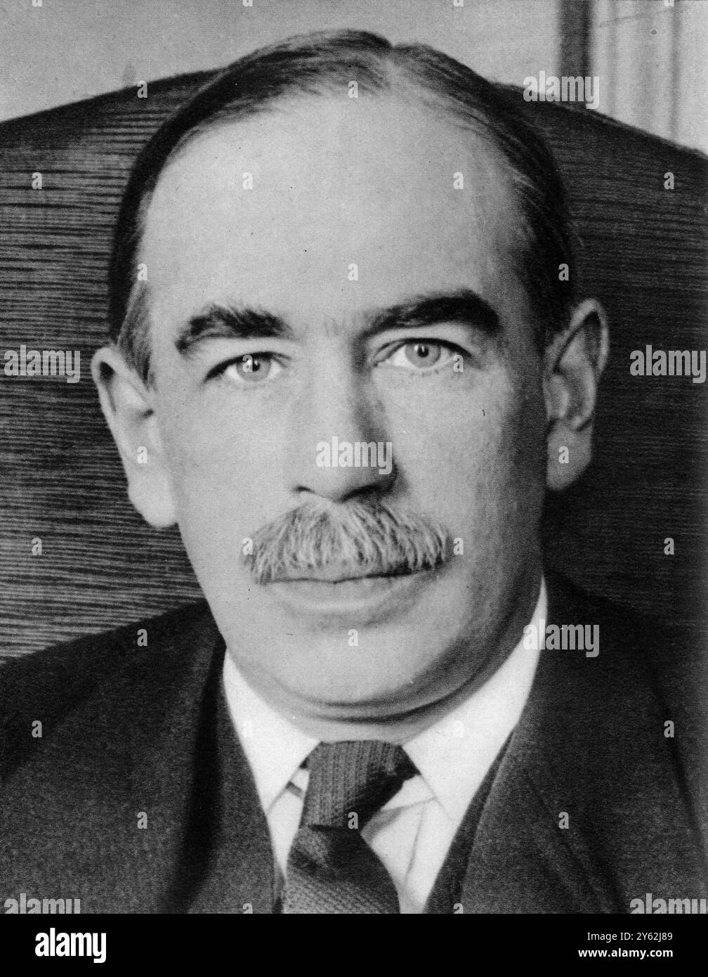John maynard keynes economist hi-res stock photography and images - Alamy