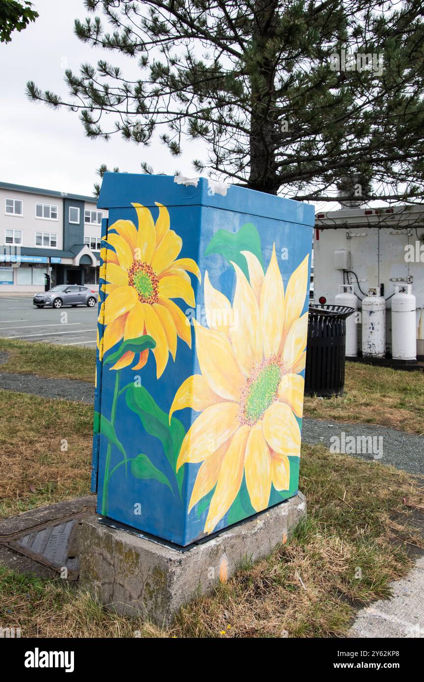 Yellow sunflowers mural on electrical traffic control box on Churchill ...