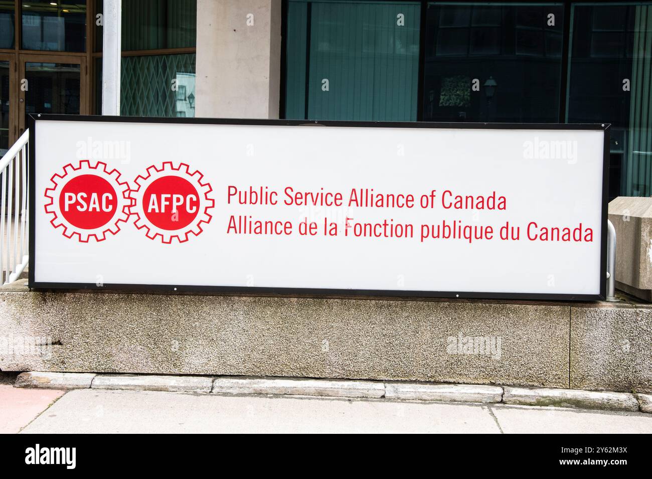 Public Service Alliance of Canada union sign on Water Street in ...
