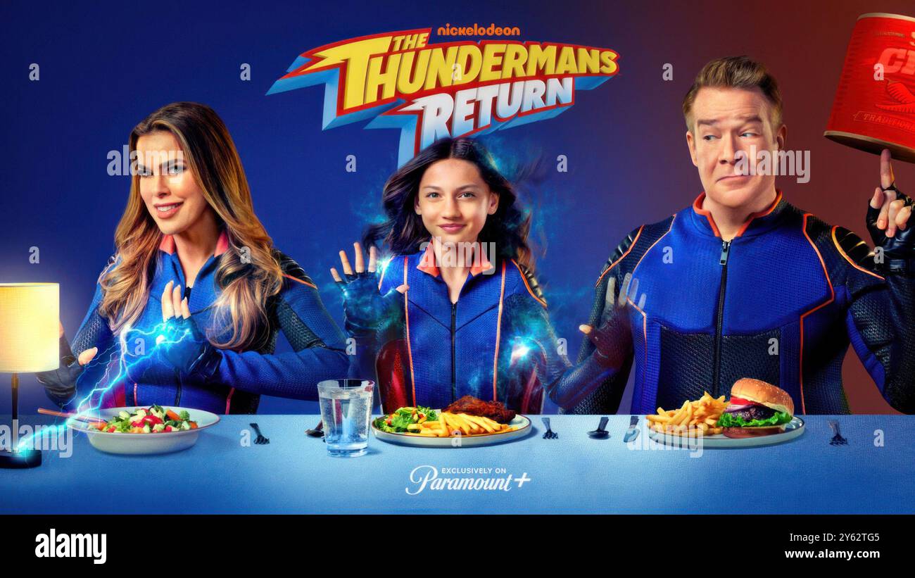 THE THUNDERMANS RETURN, US poster, from left: Rosa Blasi, Maya Le Clark, Chris Tallman, 2024 ...