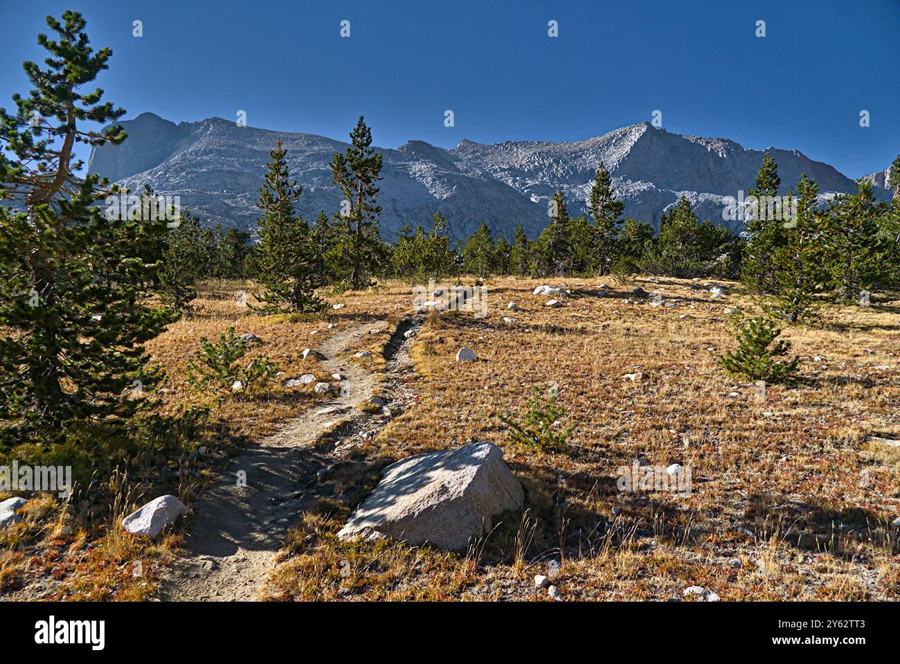 Trail through big rocks hi-res stock photography and images - Alamy