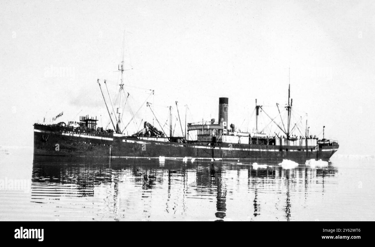 Whaling in the Southern Ocean 1910-1920, life on board a Norwegian ...