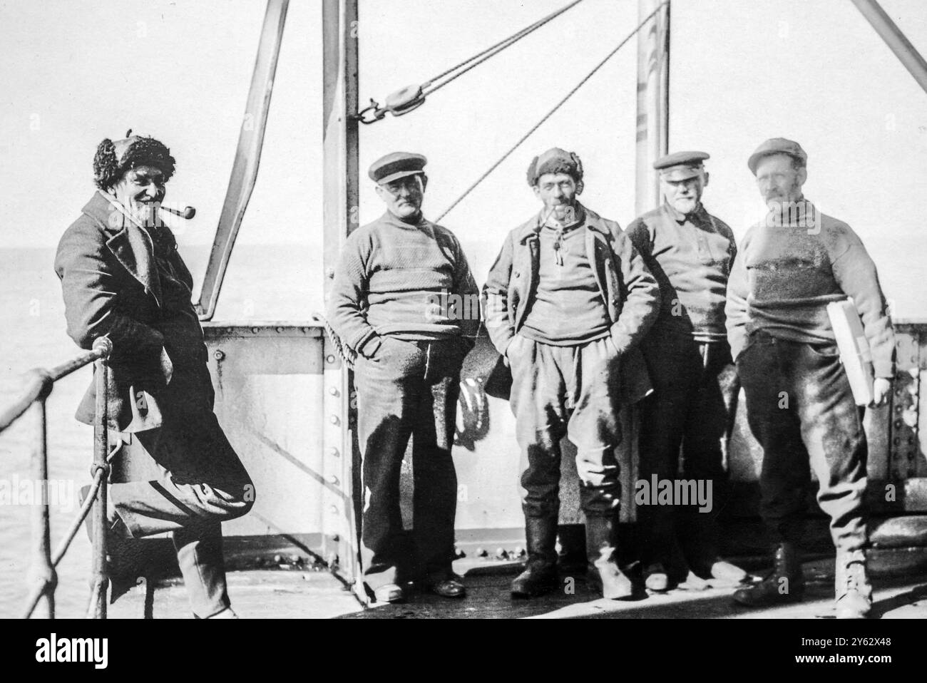 Whaling in the Southern Ocean 1910-1920, crew on board a Norwegian ...