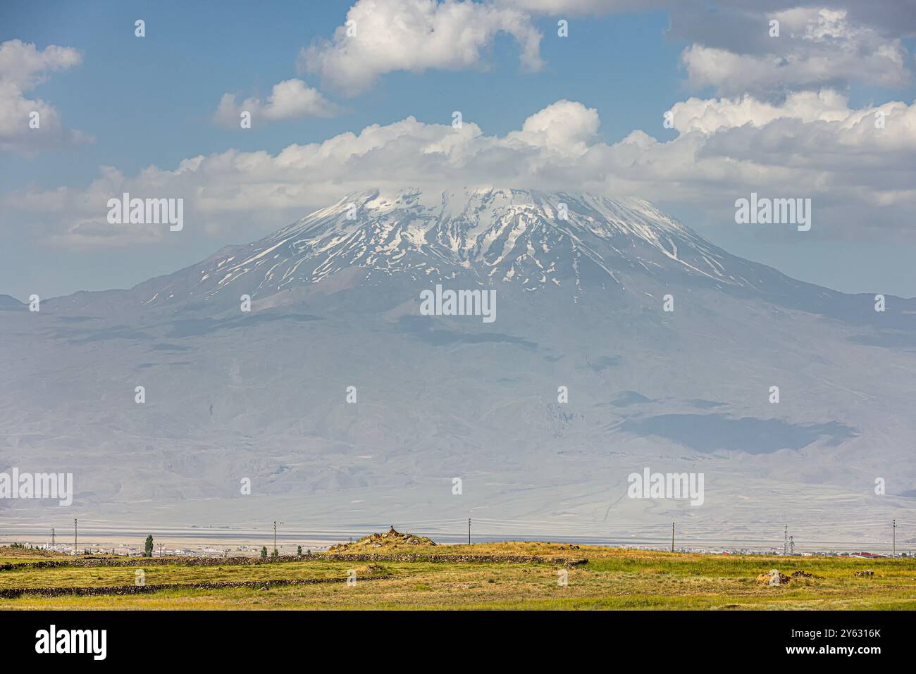 Mount Ararat, East Turkey. View over the snowcapped Mount Ararat ...