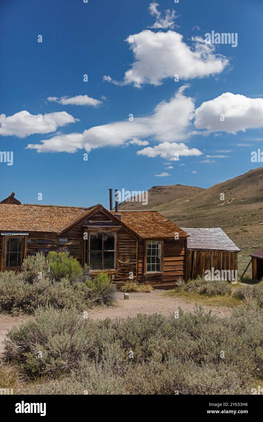 Old building of weathered wood in Bodie California the most well ...