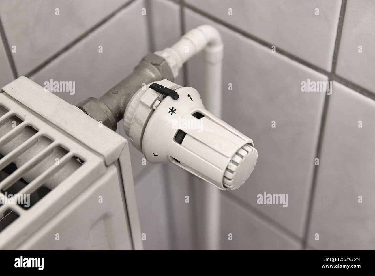 Radiator heating detail Stock Photo - Alamy
