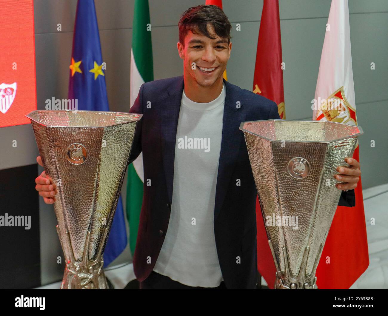 Seville, 05/31/2024. Oliver Torres' farewell as a Sevilla FC player ...