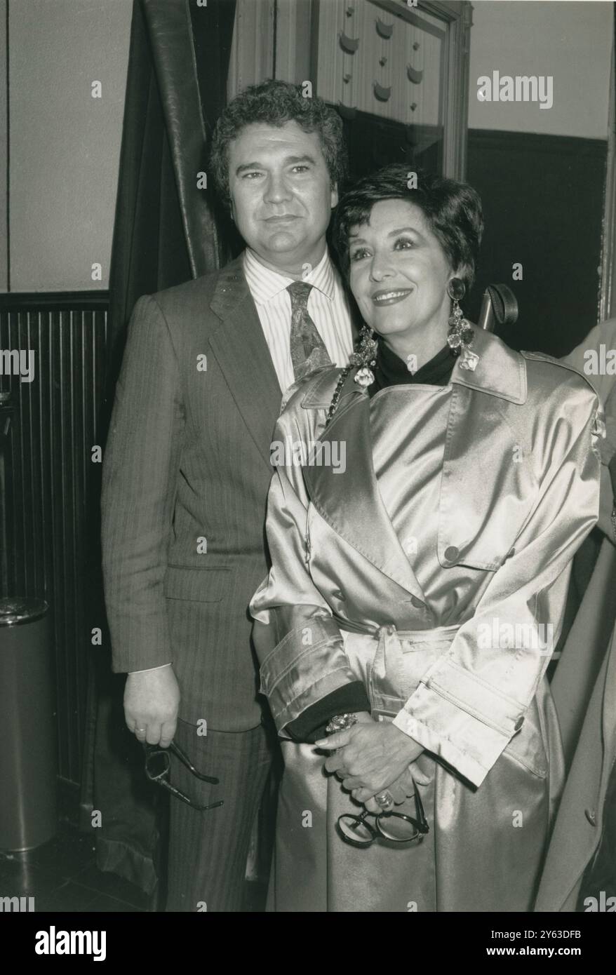 Madrid, 10/10/1991. Concha Velasco and her husband, Paco Marsó, during ...