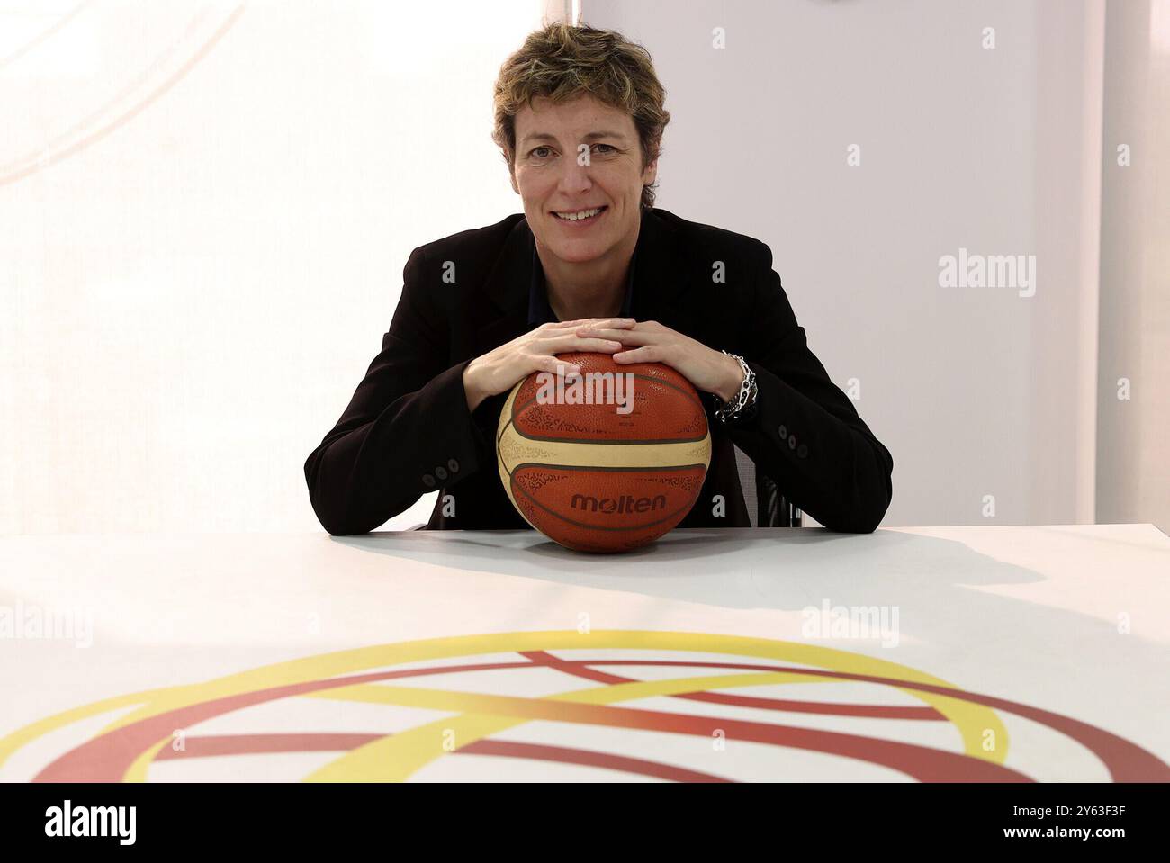 Elisa aguilar hi-res stock photography and images - Alamy