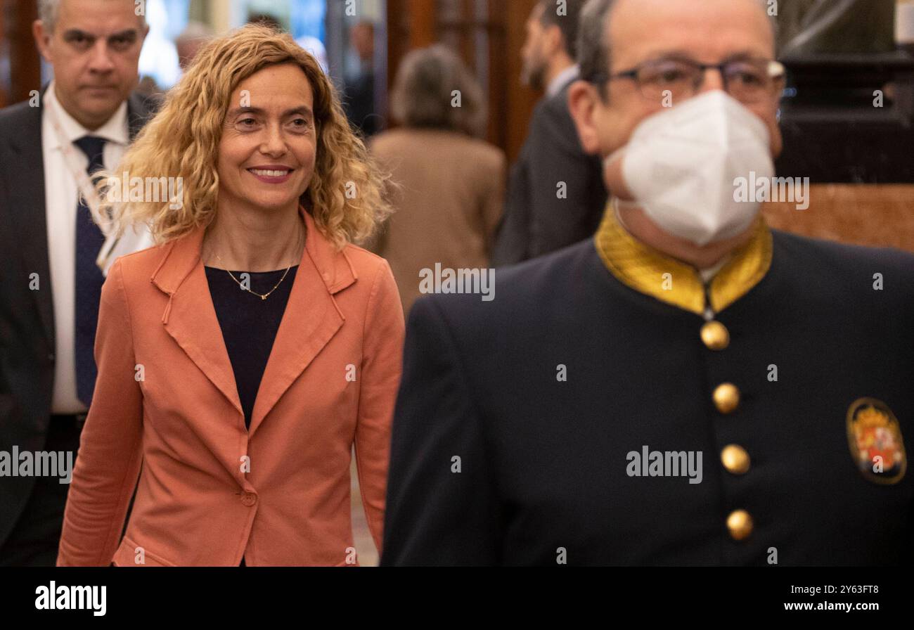 Reales decretos hi-res stock photography and images - Alamy