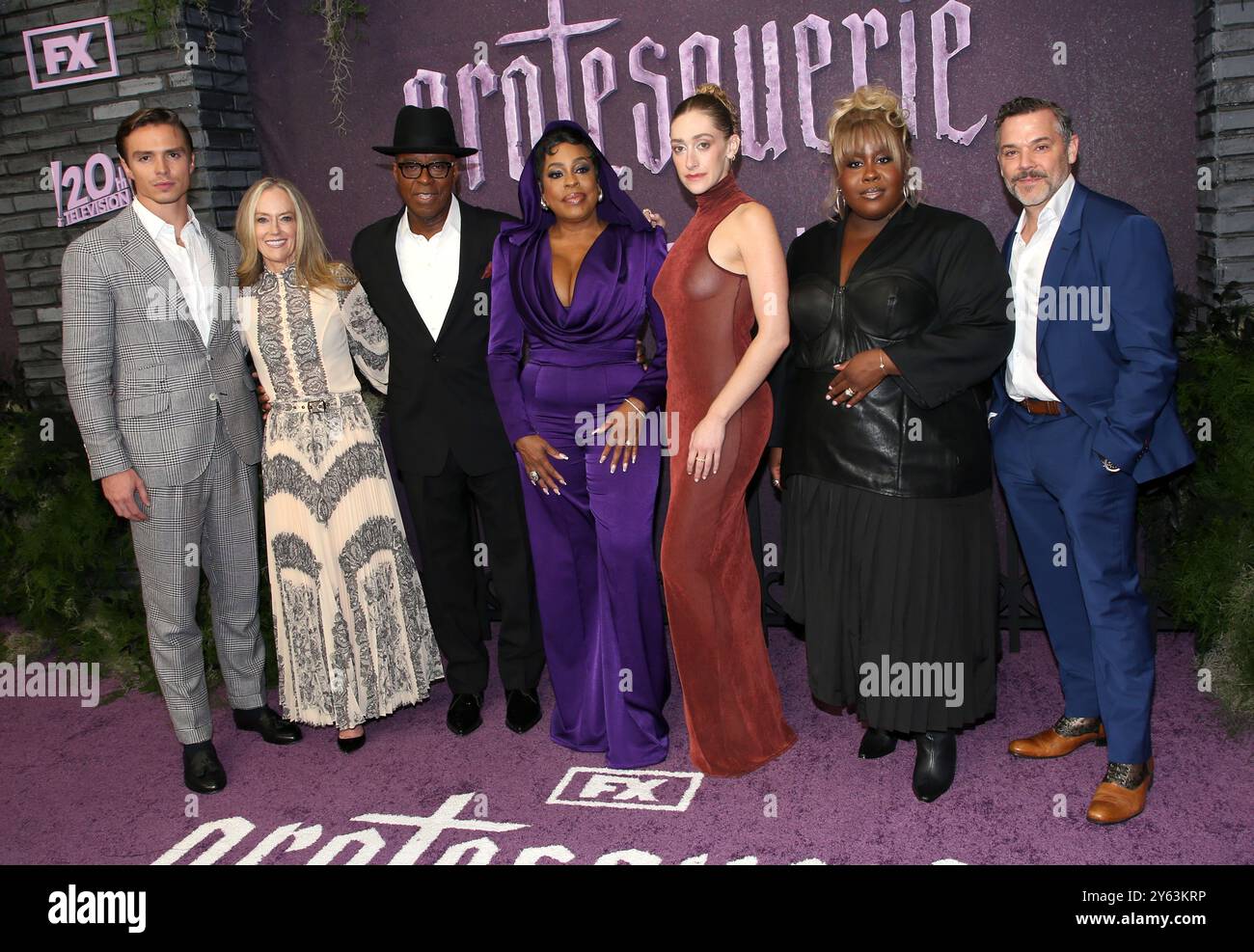 Nicholas Chavez, Karey Burke, Courtney B. Vance, Niecy Nash, Micaela ...