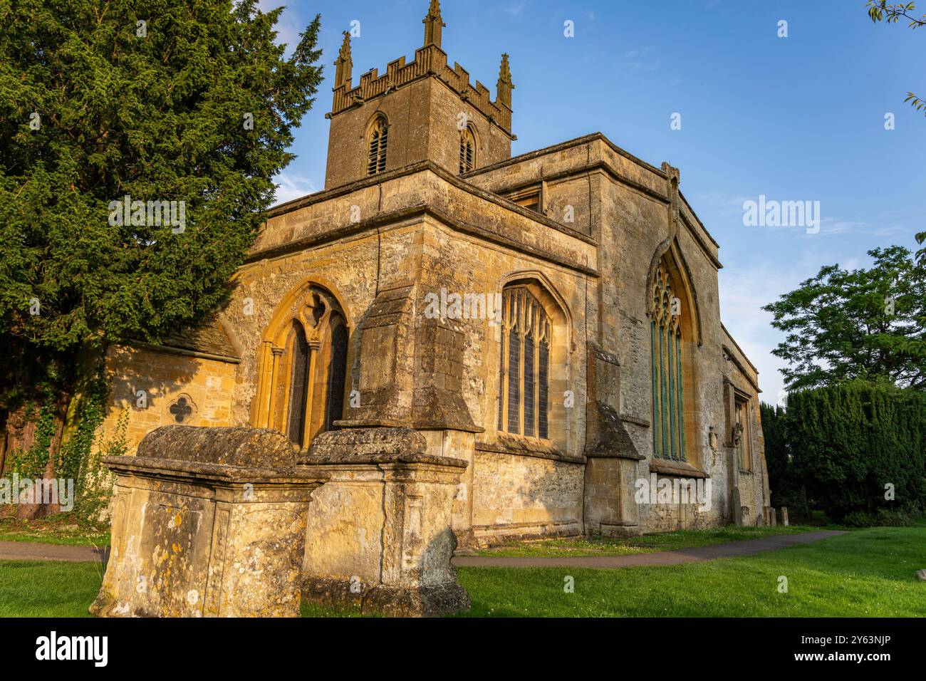Saint Edwards medieval church in Stow on Wold Stock Photo - Alamy