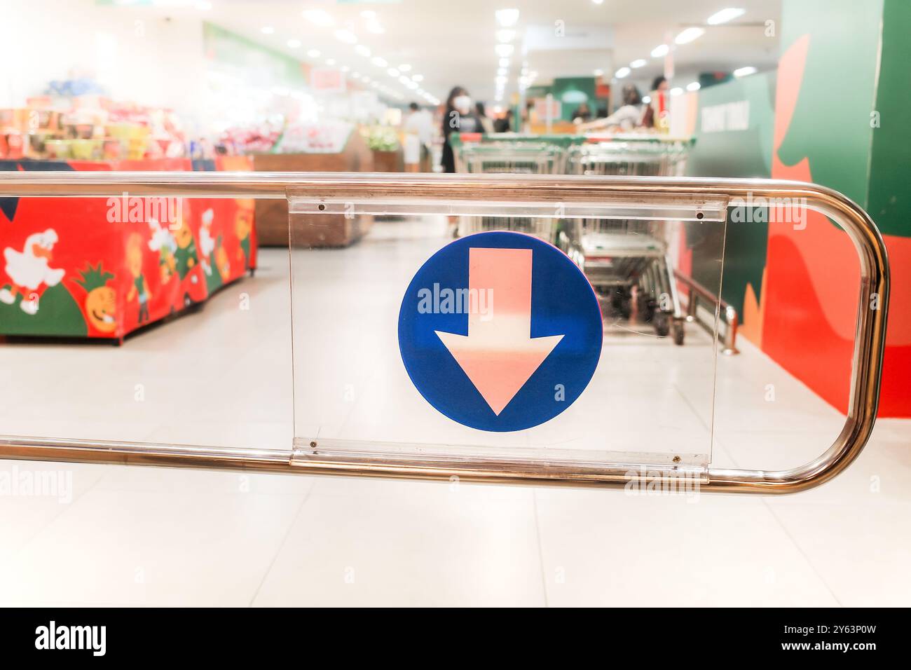 Entrance gate of modern supermarket Stock Photo - Alamy