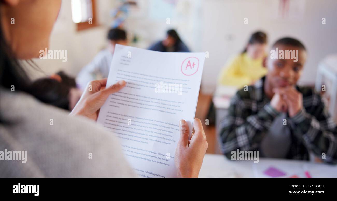 Students teacher test results hi-res stock photography and images - Alamy
