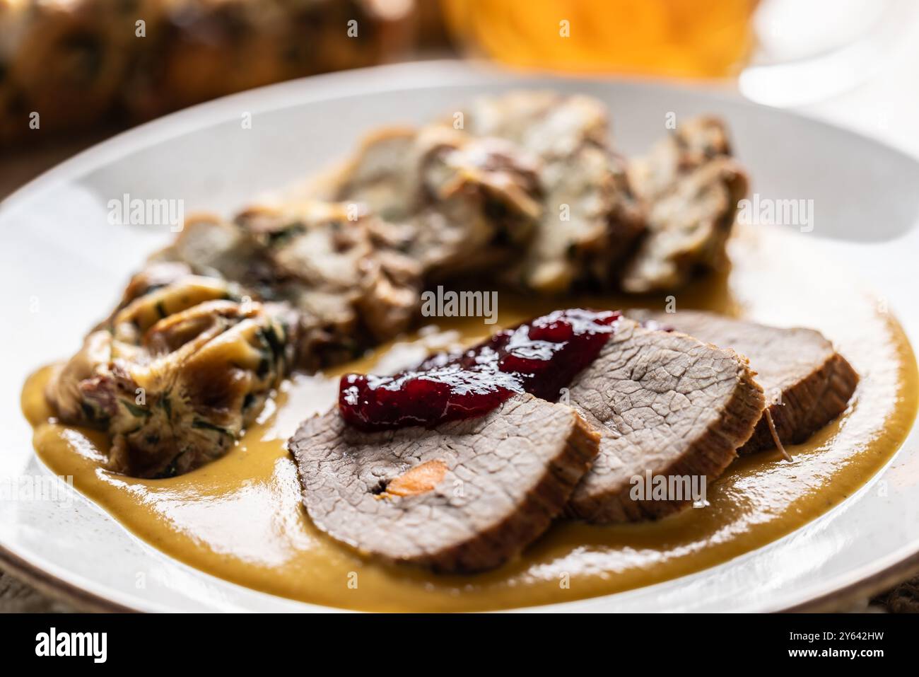 Dumpling sirloin sauce traditional hi-res stock photography and images ...