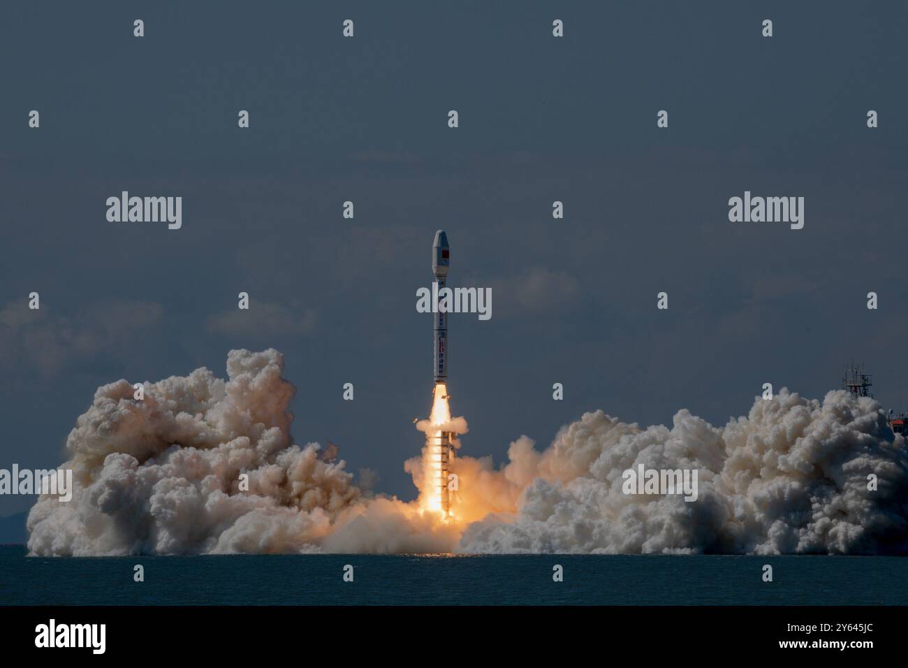 Haiyang. 24th Sep, 2024. A Smart Dragon-3 carrier rocket carrying eight ...