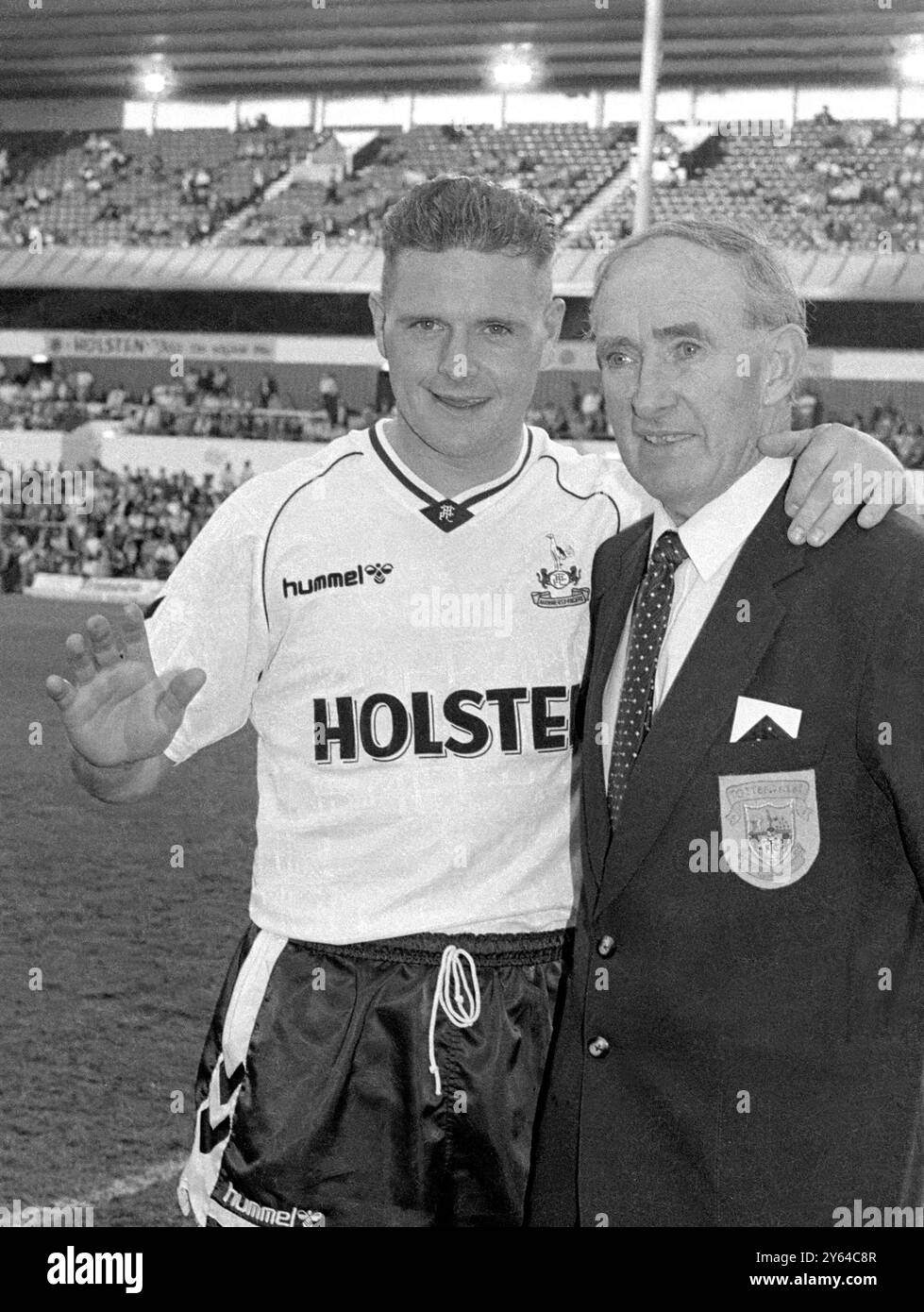 Paul Gascoigne, Spurs, poses with Danny Blanchflower, Northern Ireland ...