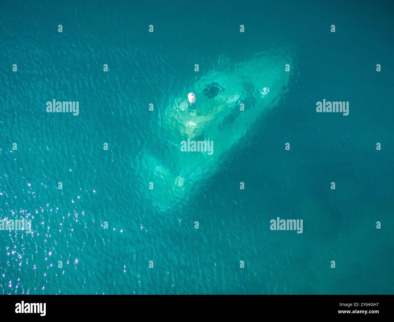 For more than two weeks, the eight meter long Jeanneau Merry Fisher 800 ...