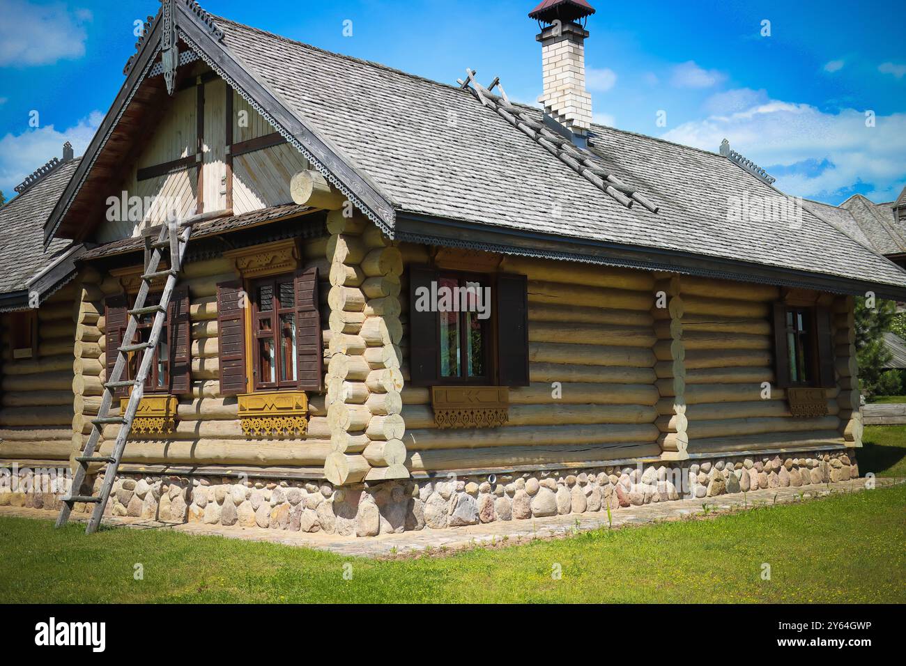 European wooden house in the countryside Stock Photo - Alamy