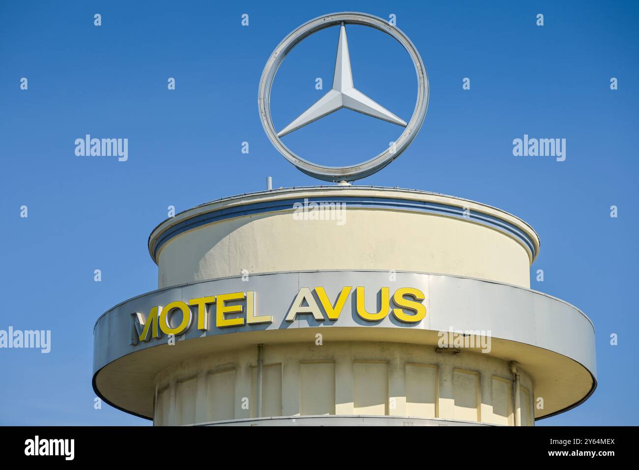 Mercedesstern, Motel AVUS, Westend, Charlottenburg, Berlin, Deutschland ...